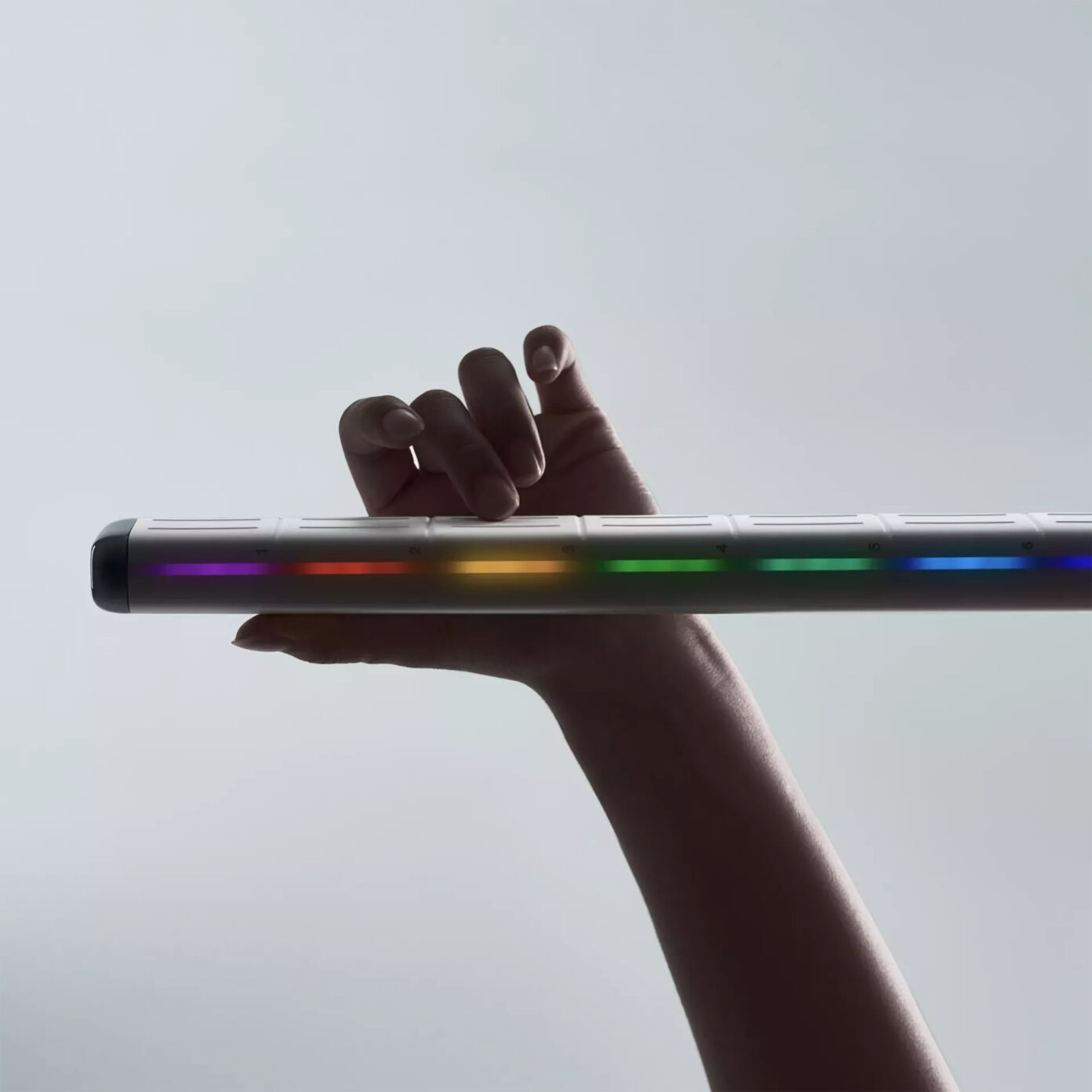 LAVA Music представила «сэмплирующую гитару» GENIE — SAMESOUND